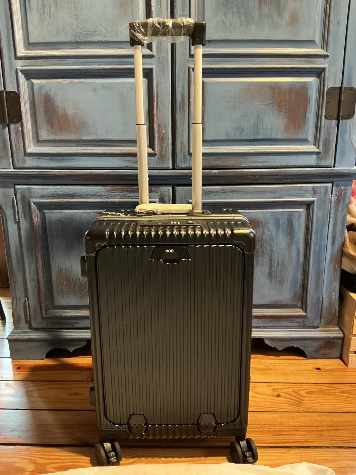 Nobl Travel Luggage Review: A Feature-Packed Carry-On That Thinks of ...