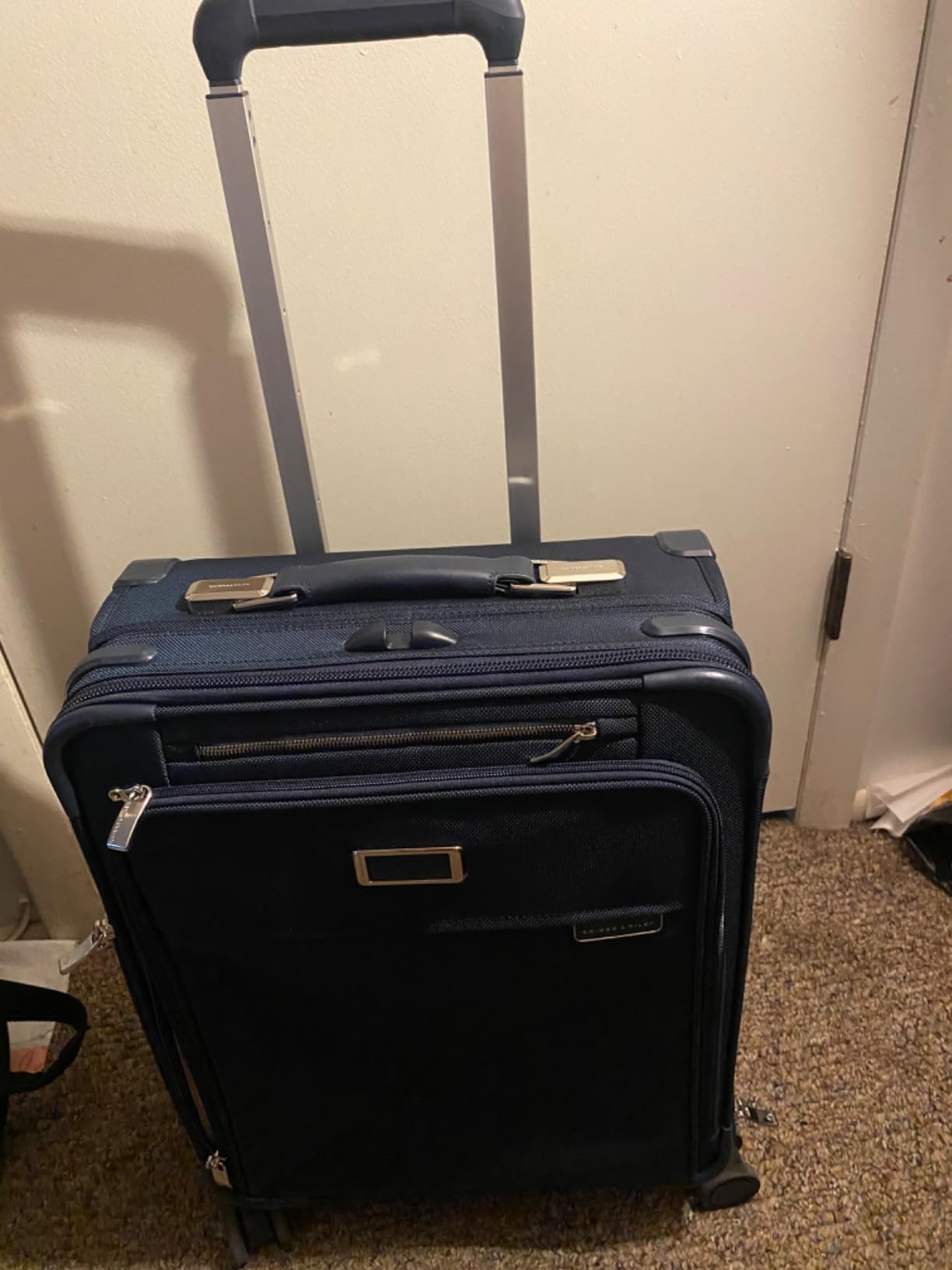 Briggs and Riley Large Expandable Spinner Review: Big, Bold, and Built ...